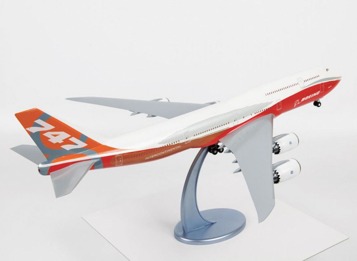 ZVEZDA (1/144) Civil Airliner Boeing 747-8