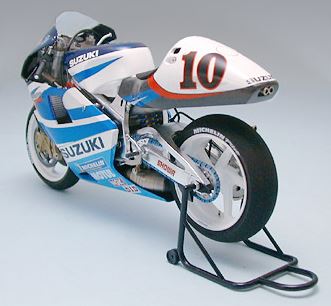 TAMIYA (1/12) Suzuki RGV500 (XR89) MotoGP 1999