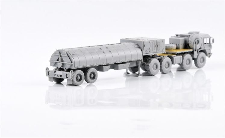 MODELCOLLECT (1/72) Nato M1014 MAN Tractor & BGM-109G Ground Launched