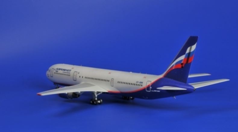 ZVEZDA (1/144) Boeing 767-300